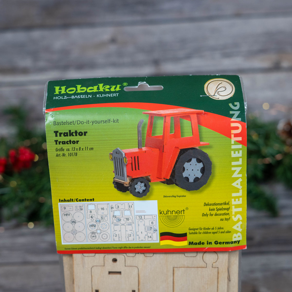 DIY Tractor Kit - 11x13x8 cm | Assemble & Craft Fun – Seiffen Haus