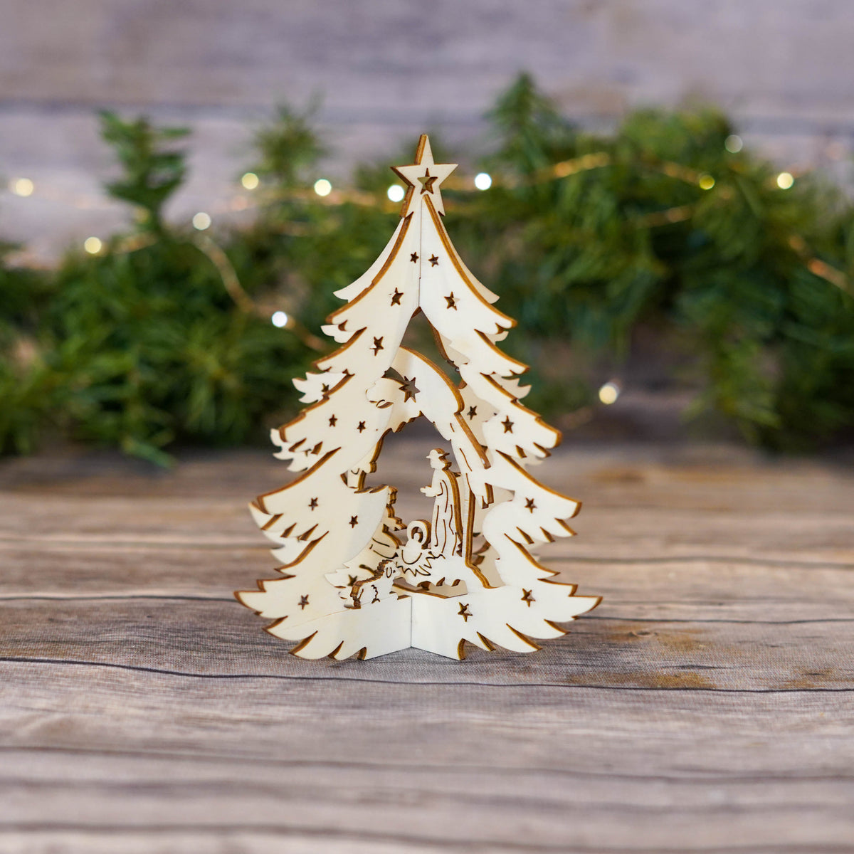 Laser-cut Nativity Tree Kit 15cm/5.9in - Italian Craft – Seiffen Haus