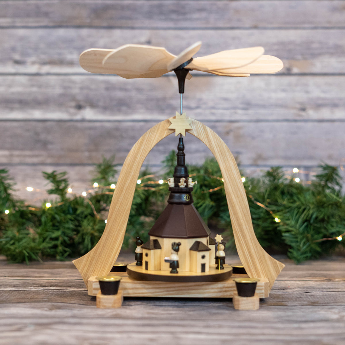 Seiffen Church Pyramid - 26 cm x 24.5 cm x 20 cm – Seiffen Haus