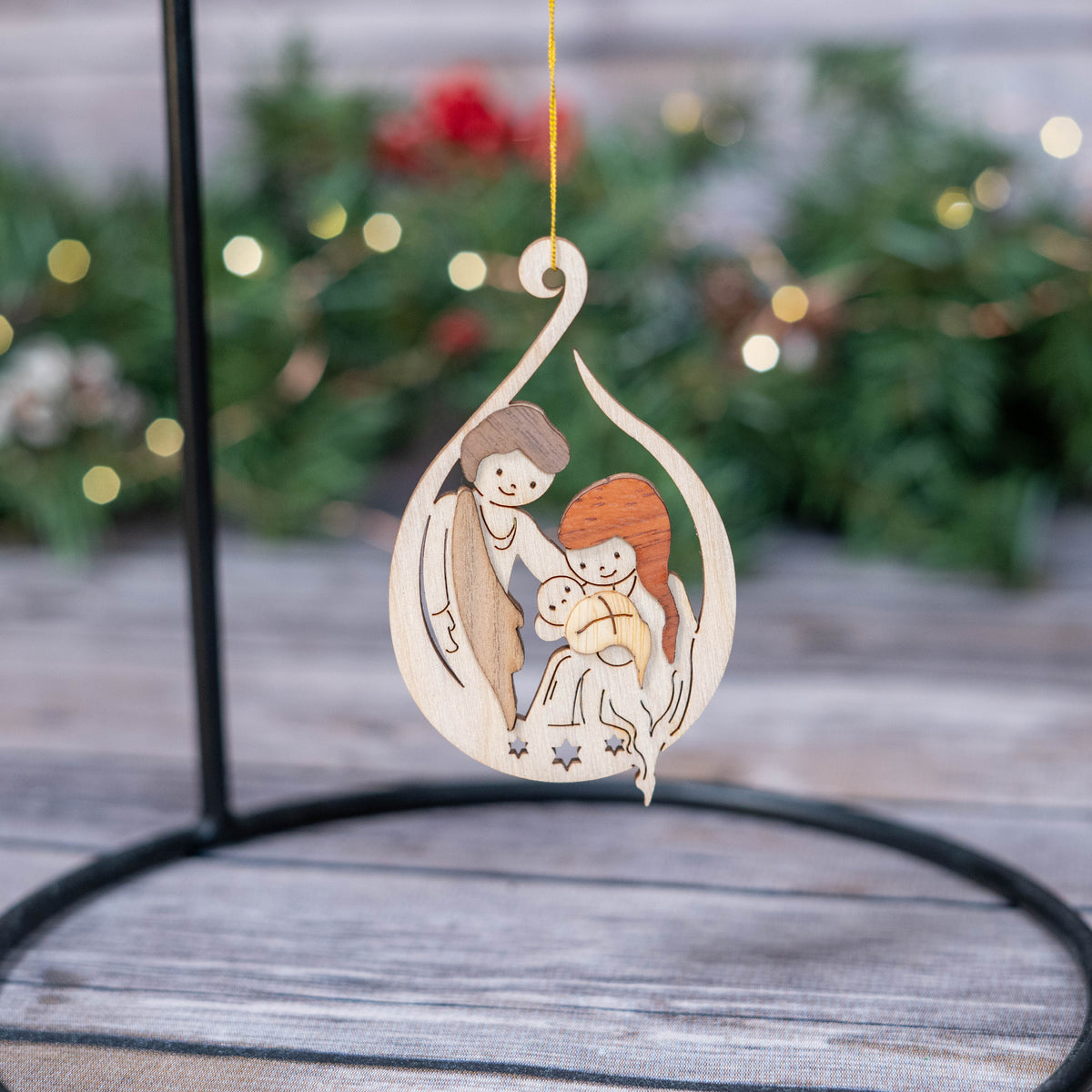 Laser-Cut Holy Family Ornament - 6cm/2.4in Wood – Seiffen Haus