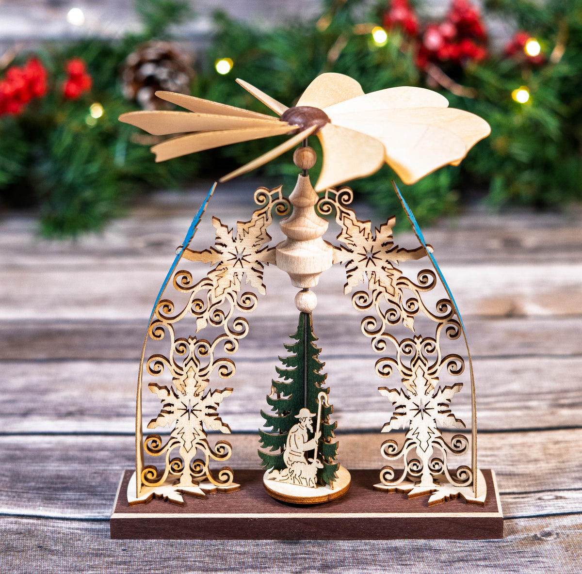 Handmade Nativity Pyramid Ornament 14x4x15.5 cm – Seiffen Haus